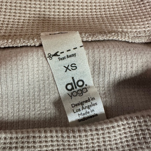 ALO Yoga | Tops | Alo Yoga Ribbed Tshirt | Poshmark